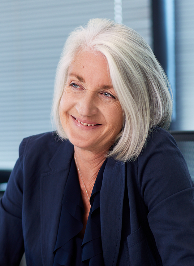 Jan Smith's Instagram, Twitter & Facebook on IDCrawl